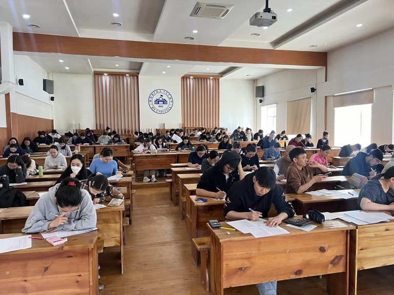 НЯГТЛАН БОДОХ БҮРТГЭЛИЙН ОЛИМПИАД ЗОХИОН БАЙГУУЛАГДЛАА Бизнесийн сургууль